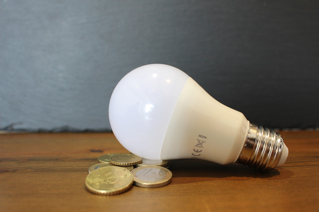 5 Energy-Saving Tips for Small Businesses