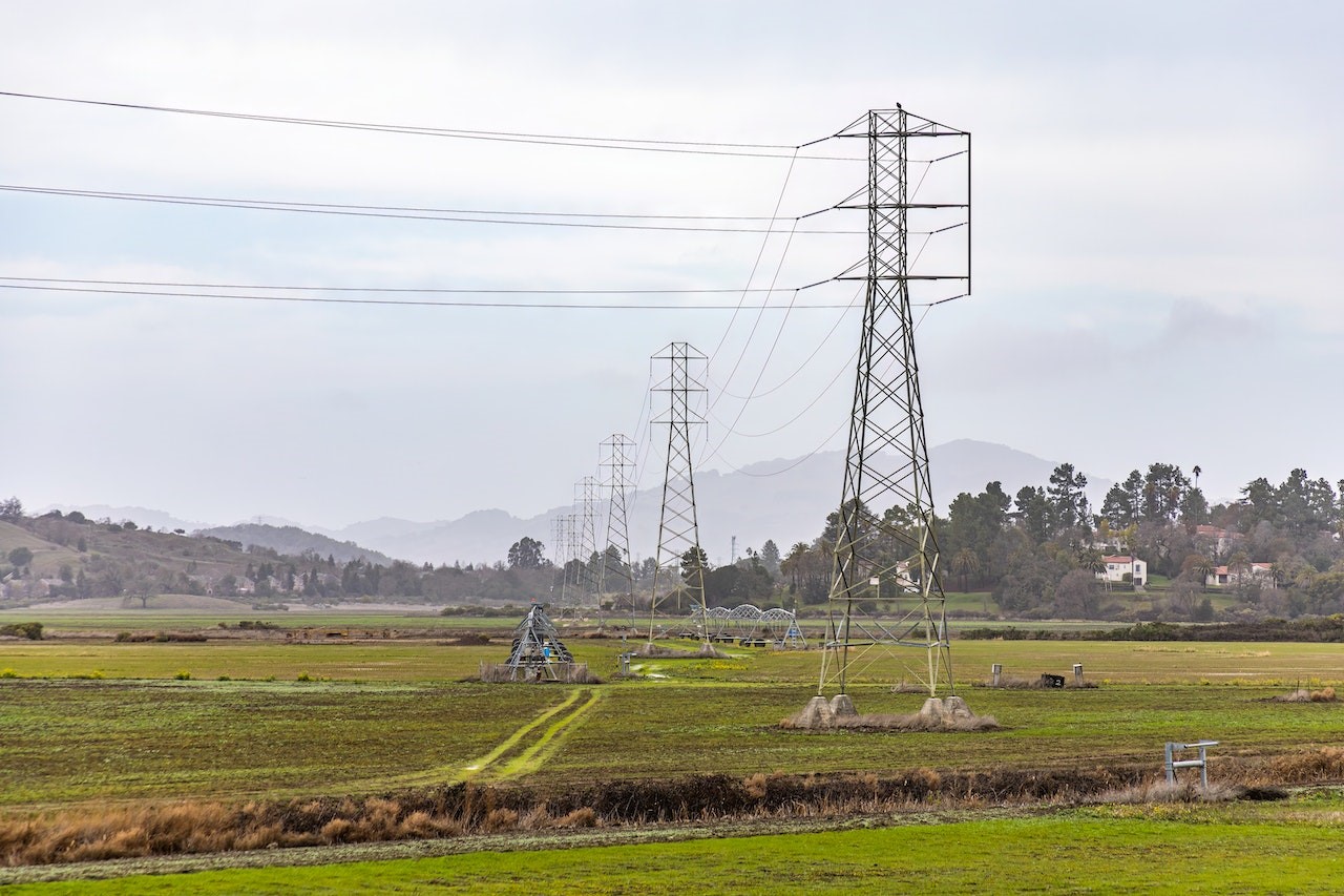 How to Navigate Electricity Usage During the Colder Months